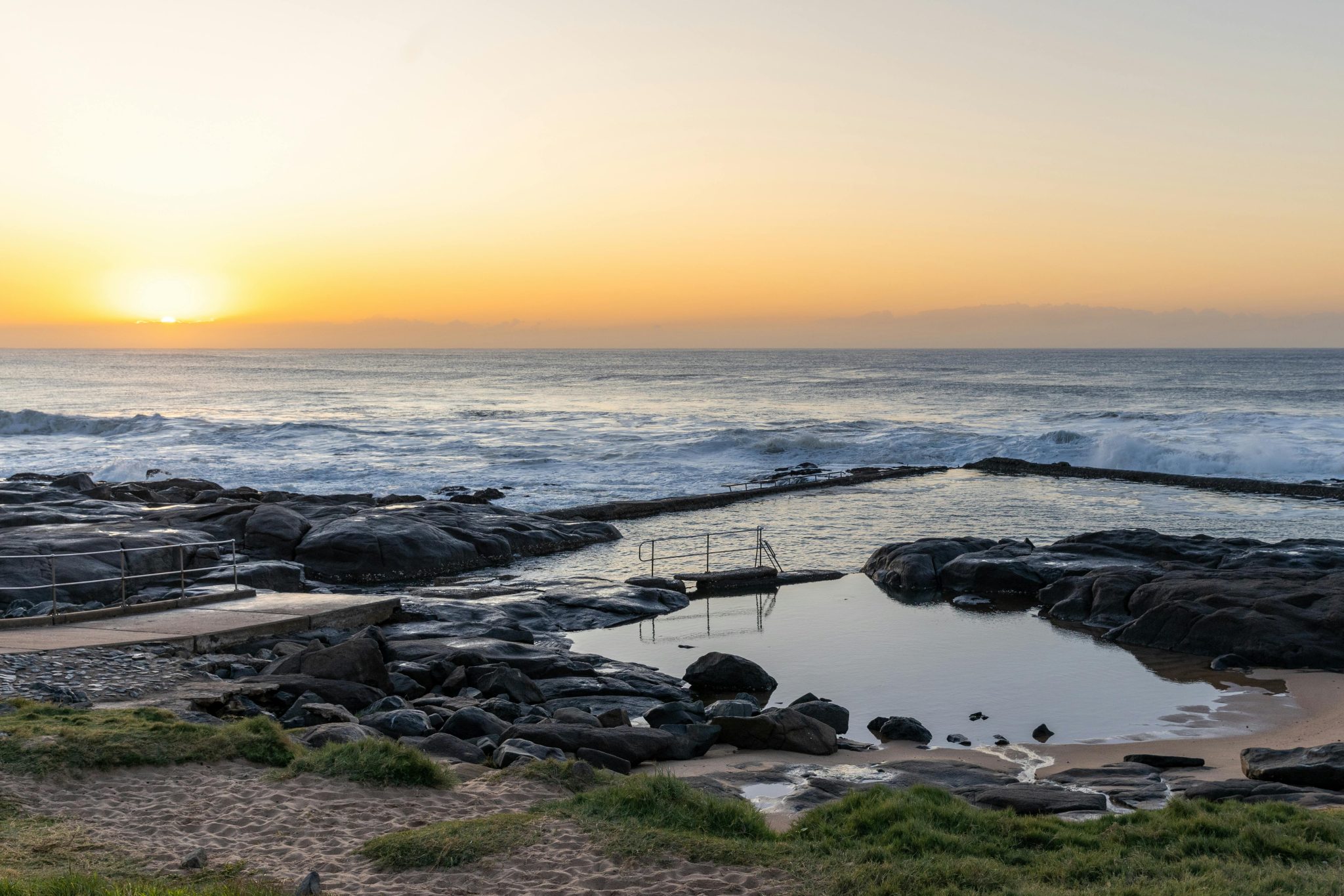 Natural Tidal pools along the coast - Rove SA